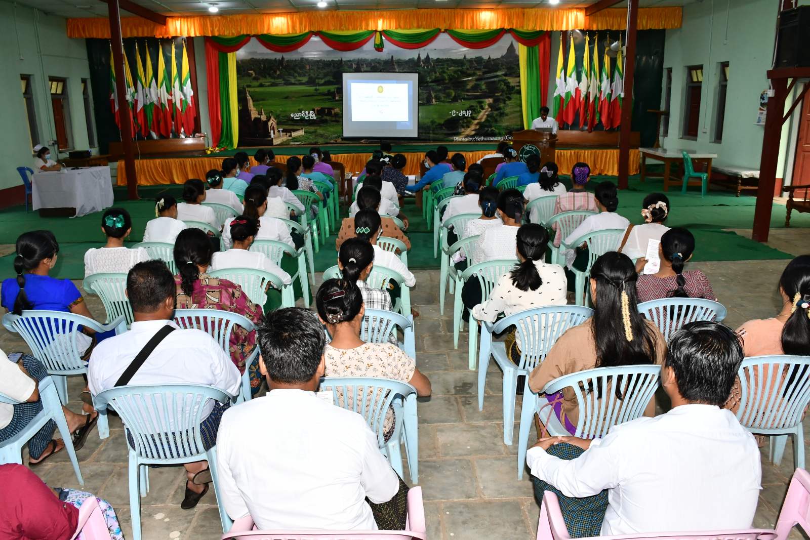 ညောင်ဦးမြို့နယ်၌ သားအိမ်ခေါင်းကင်ဆာ ကာကွယ်ဆေးထိုးနှံနိုင်ရေးအတွက် လုပ